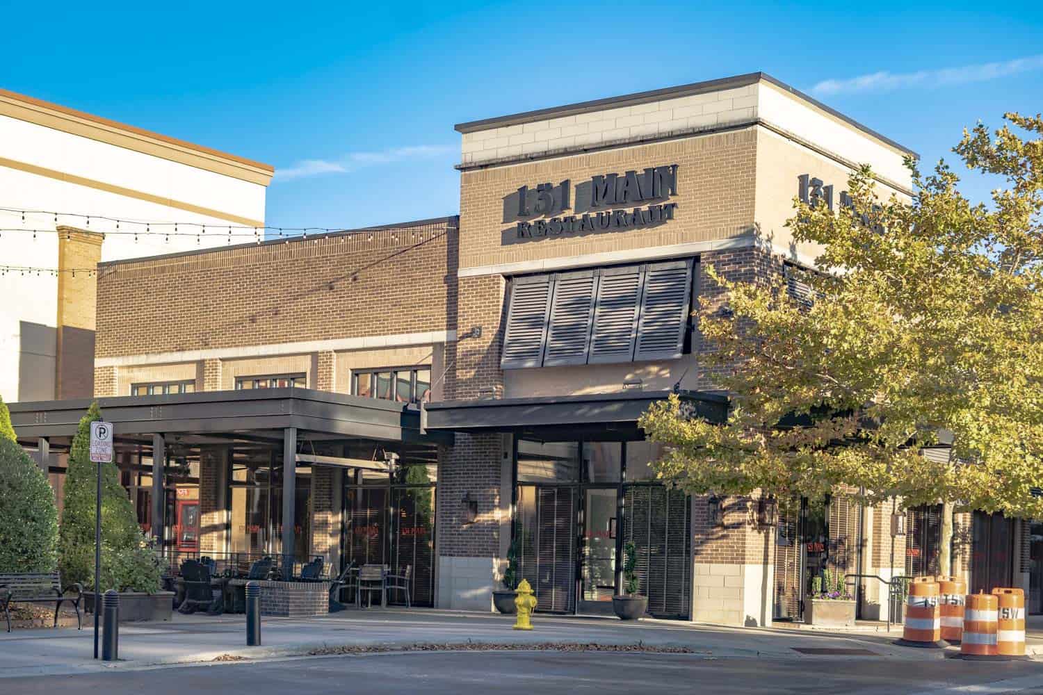 131 MAIN Restaurant - Biltmore Park Town Square